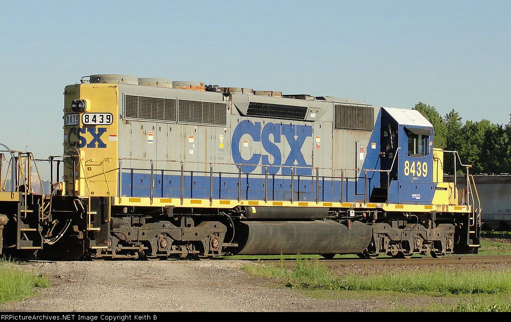 CSX 8439